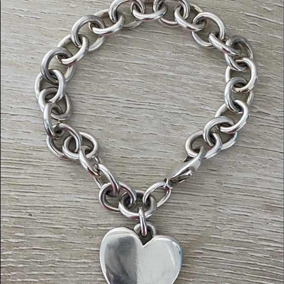 James Avery | Jewelry | Classic Cable Charm Bracelet With Heart | Poshmark